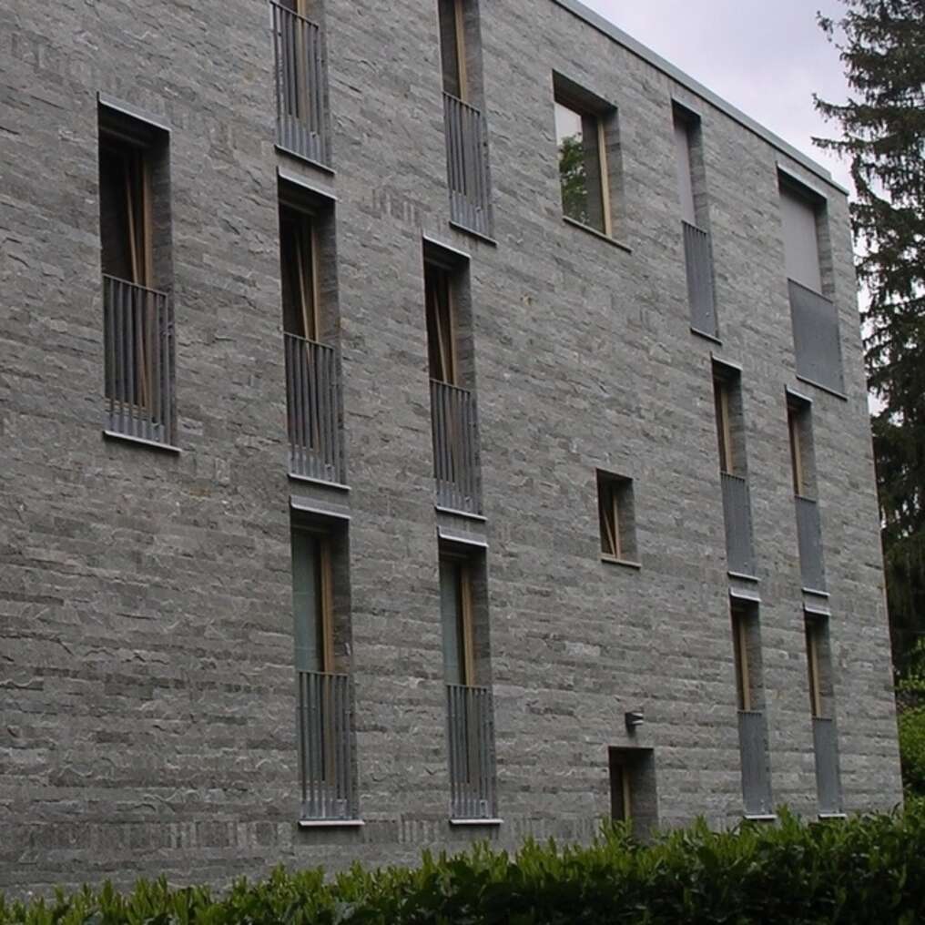 Kompakt-Fassaden, Kompaktfassade