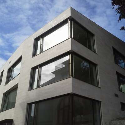 Kompakt-Fassaden, Kompaktfassade